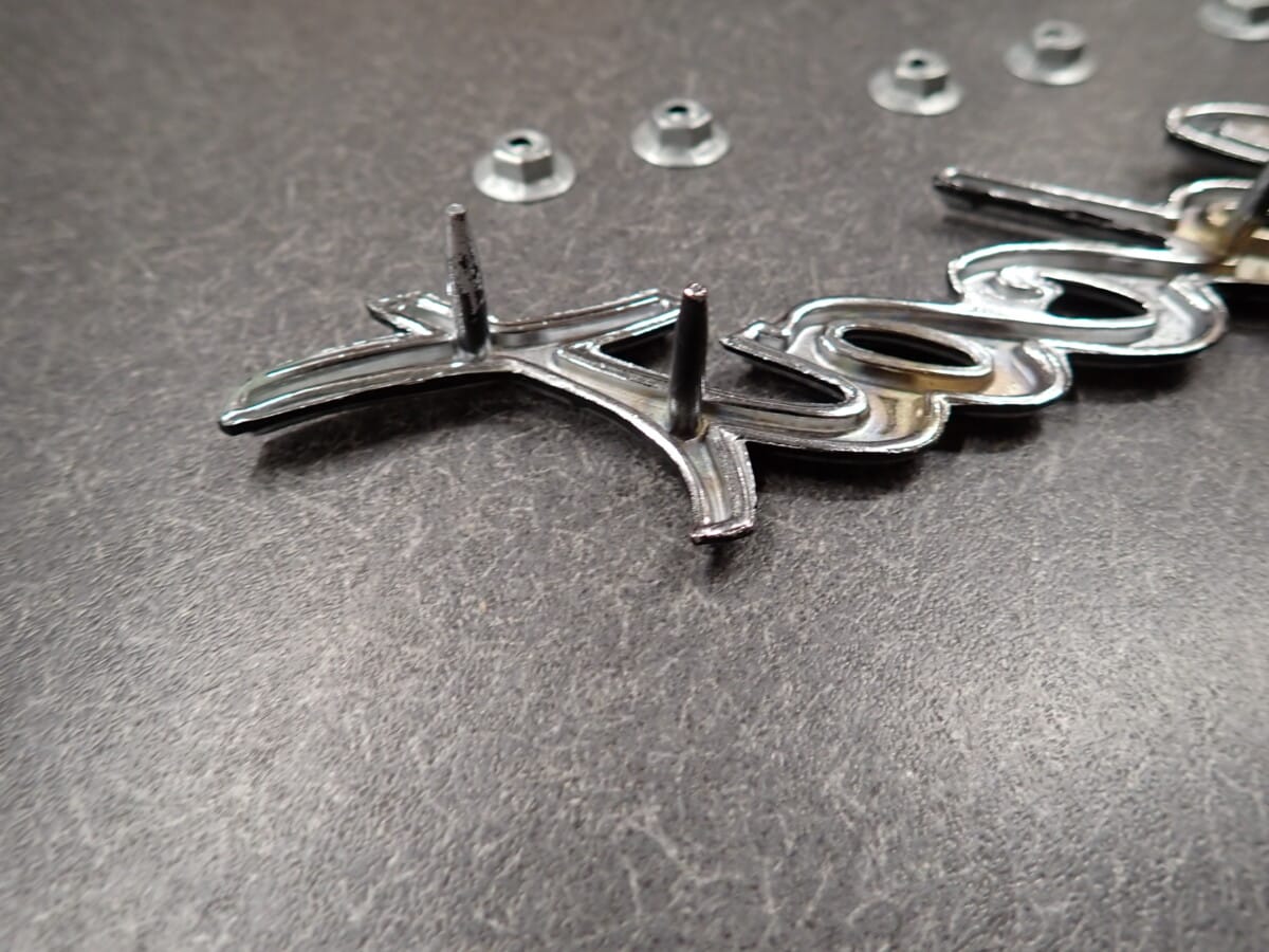 1964 Buick Wildcat Rear Quarter Scripts Emblems 64 “Wildcat” Side ...